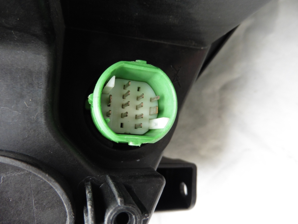 Maserati Ghibli Left Right Side Headlight Headlamp NON AFS 670005475 ...