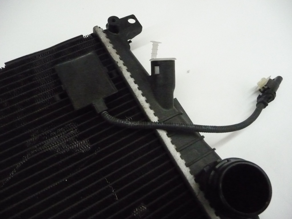 2014-16 BMW F22 F30 F34 F32 F36 Engine Cooling System Radiator ...