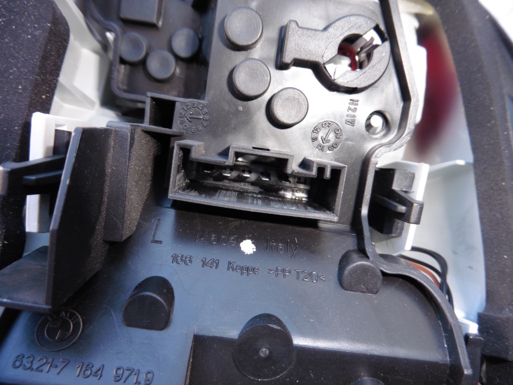 2011-2013 BMW E82 E88 128i M 135i Driver Left Taillight w/ Xenon ...