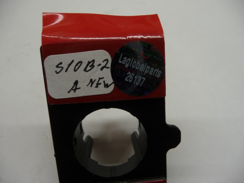 2012-2015 Tesla Model S Front Right Park Assist Retainer S4 1048519-00 ...