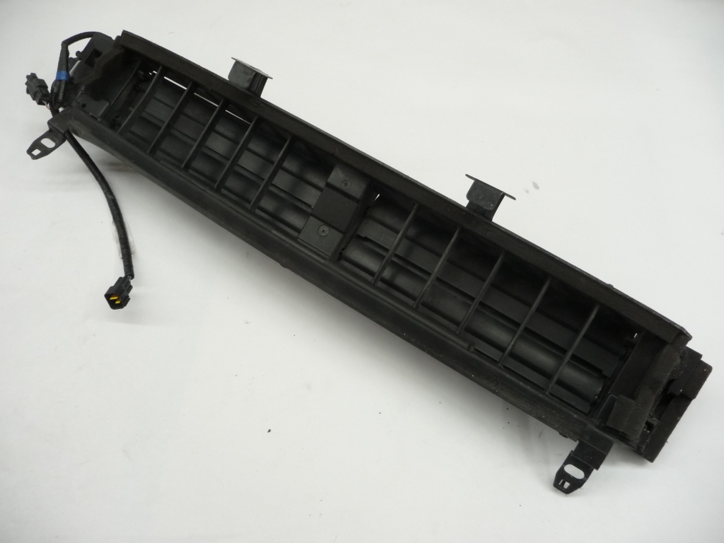 2014 Subaru XV Crosstrek Front Bumper-Grille Radiator Shutter ...
