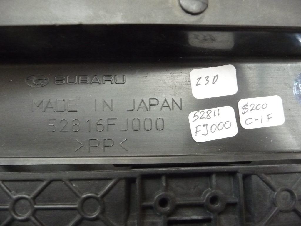 2014 Subaru XV Crosstrek Front Bumper-Grille Radiator Shutter ...