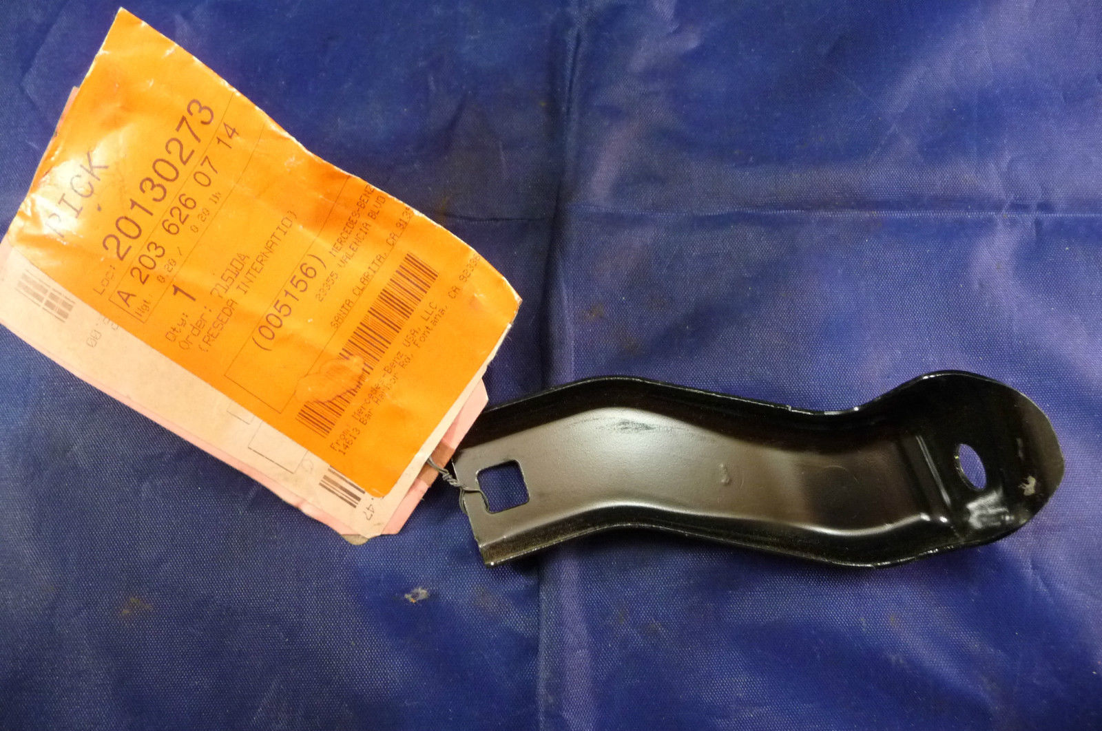 Mercedes Benz C Class Bracket Bumper Bottom Left AMG A 2036260714 New ...