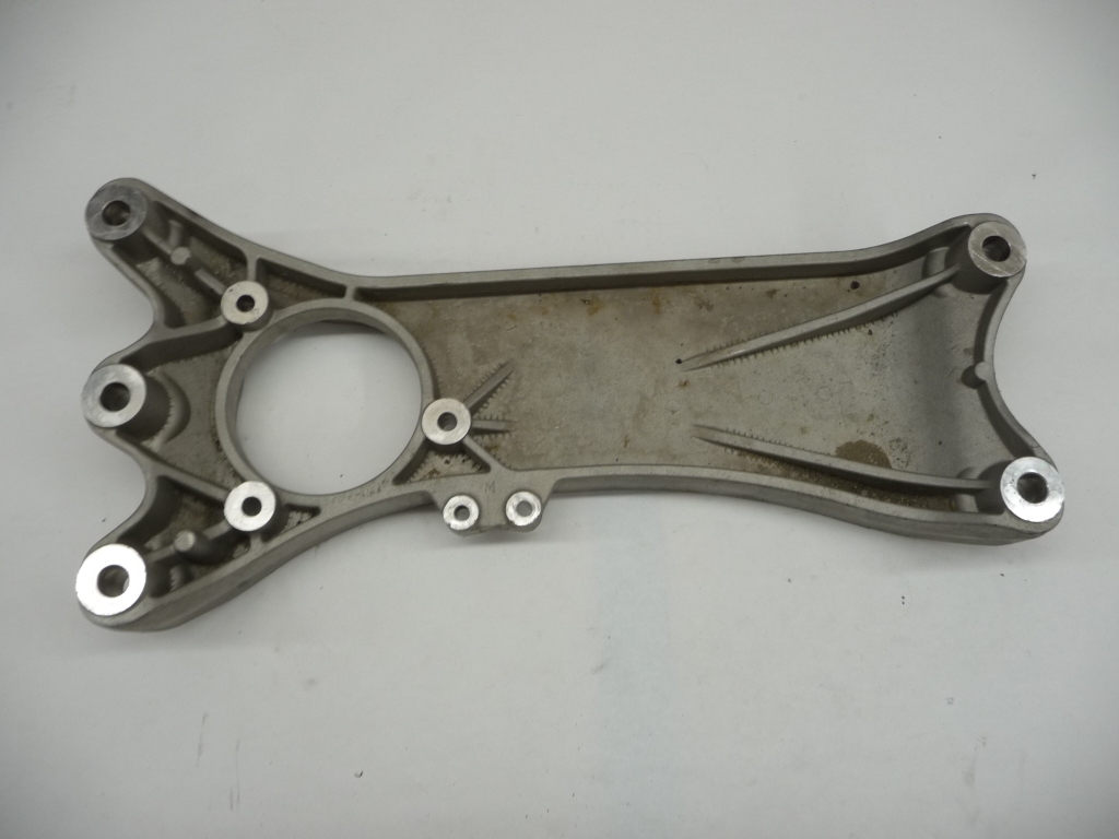 2014-16 Maserati Ghibli Quattroporte Transmission Mount Bracket ...