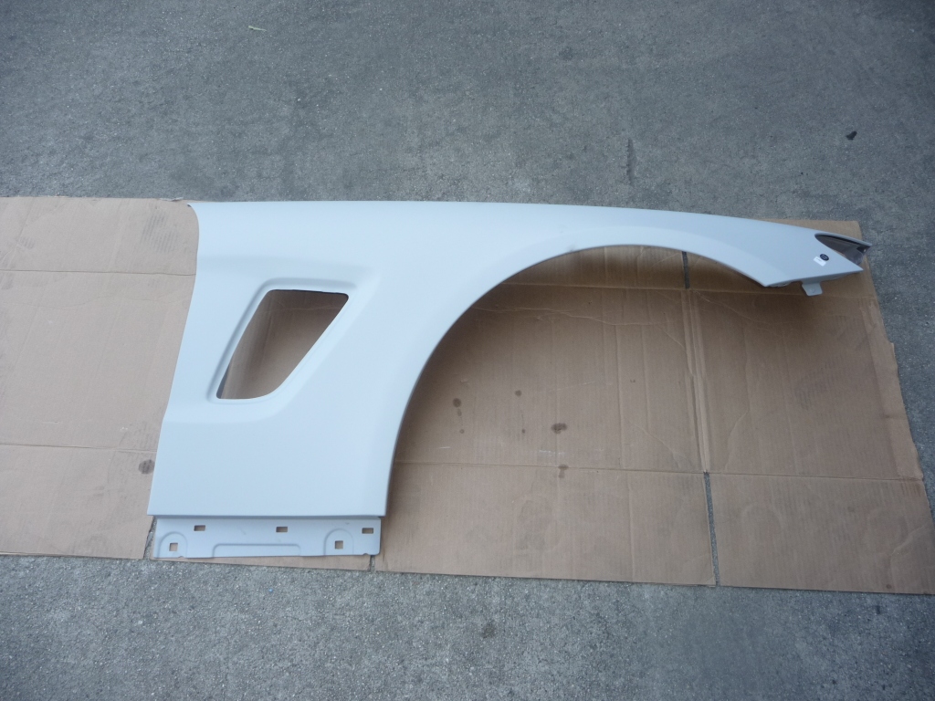 2017-18 Mercedes Benz W231 SL450 SL550 Right Passenger Wing Panel ...
