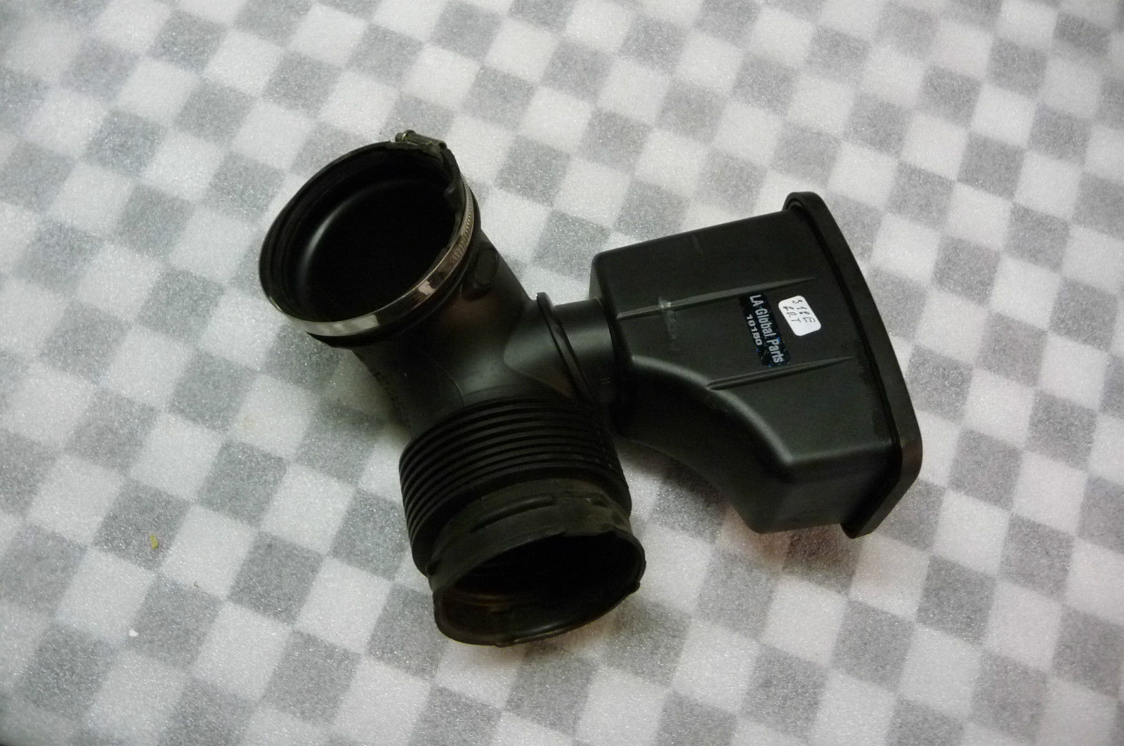 BMW 5 Series Fuel System > Intake Muffler Rubber Boot With Resonator ...