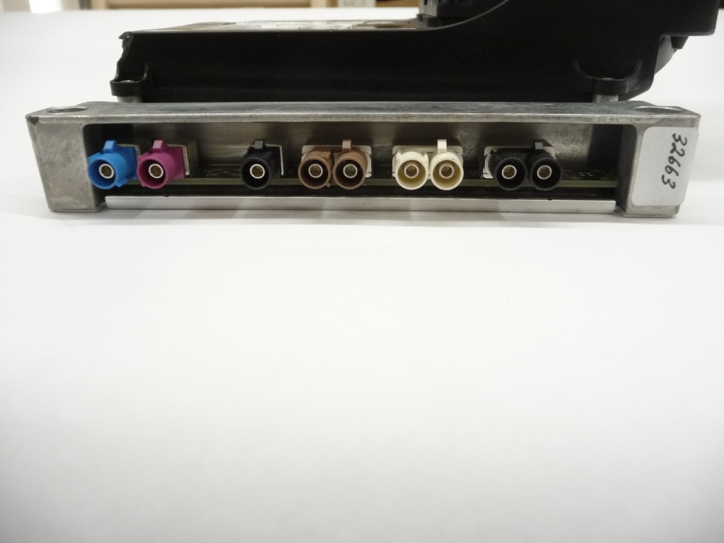 18 Tesla Model S AP2.5-ECU Auto Pilot AP Driver Assistance Computer ...