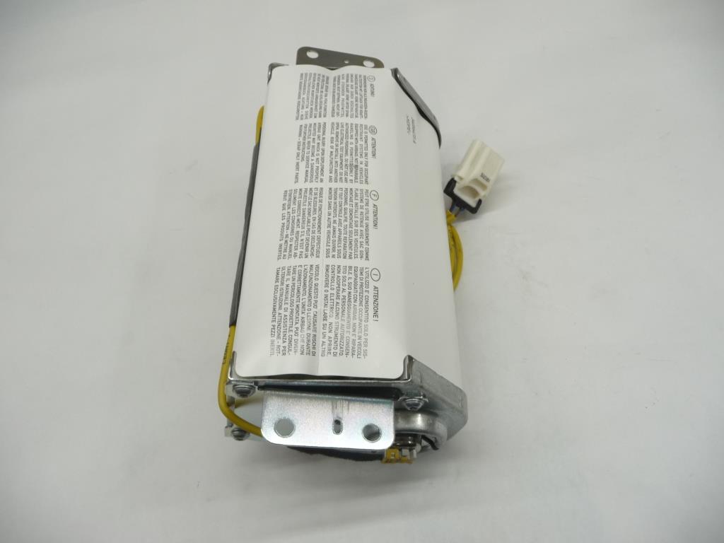 14-16 Maserati Quattroporte Dashboard Passenger Inflator Module ...