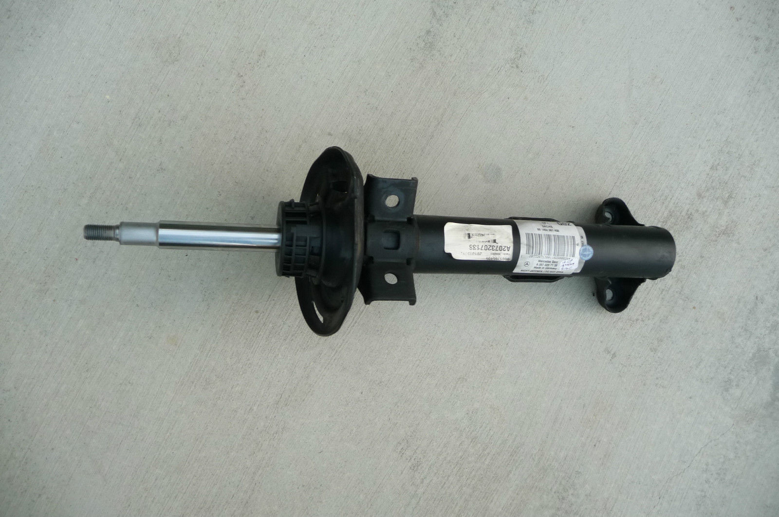 Mercedes Benz Shock Absorber Suspension Strut E Class 2 Door A ...