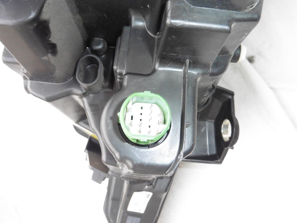 Maserati Levante M161 Left Driver HID Headlight 670034641 670034642 OE ...