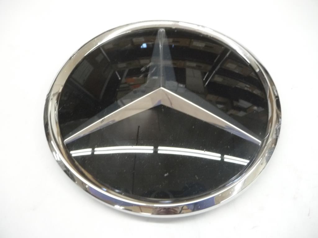 2015-2019 Mercedes Benz C300 SL550 Front Grille Star Emblem A0008880011 ...