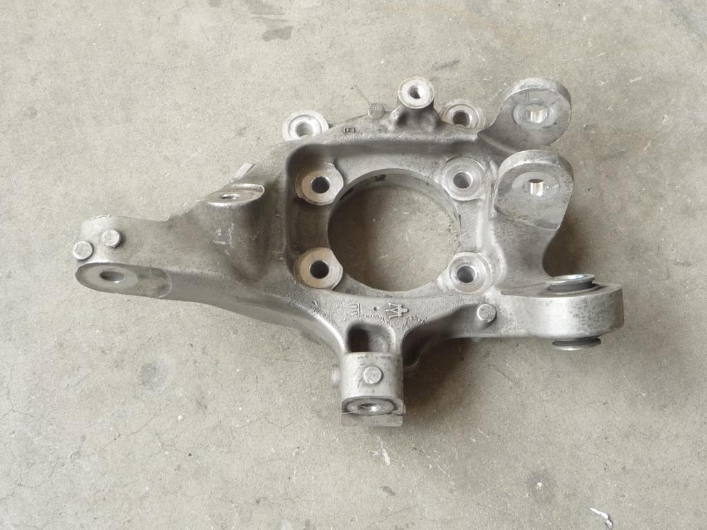 2017-2019 Maserati Levante RH Rear Hub Holder Assembly 670037241 OEM A1 ...