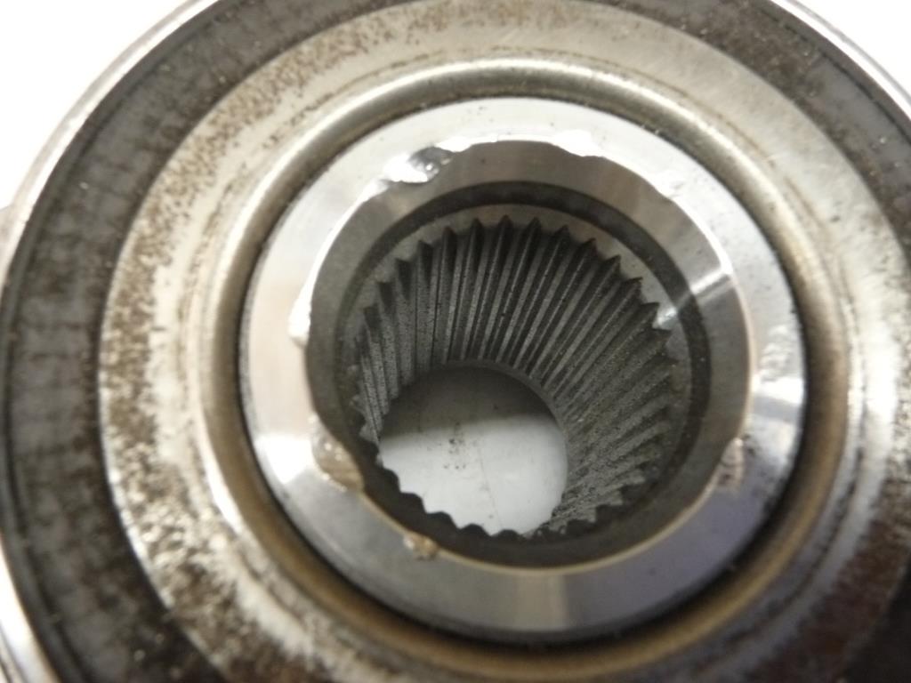 2017-2020 Maserati Ghibli Levante Rear Wheel Hub Bearing 670032030 OEM ...