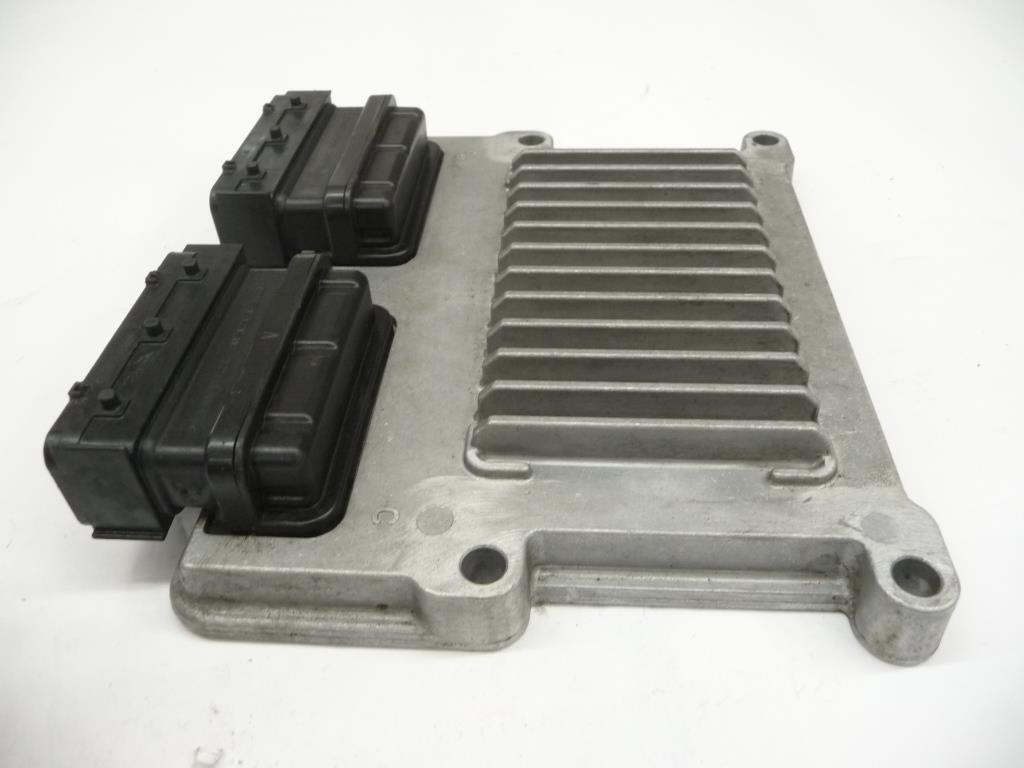 2014-2016 Hyundai Genesis Engine ECM Control Module Unit 39104-3CEN0 ...