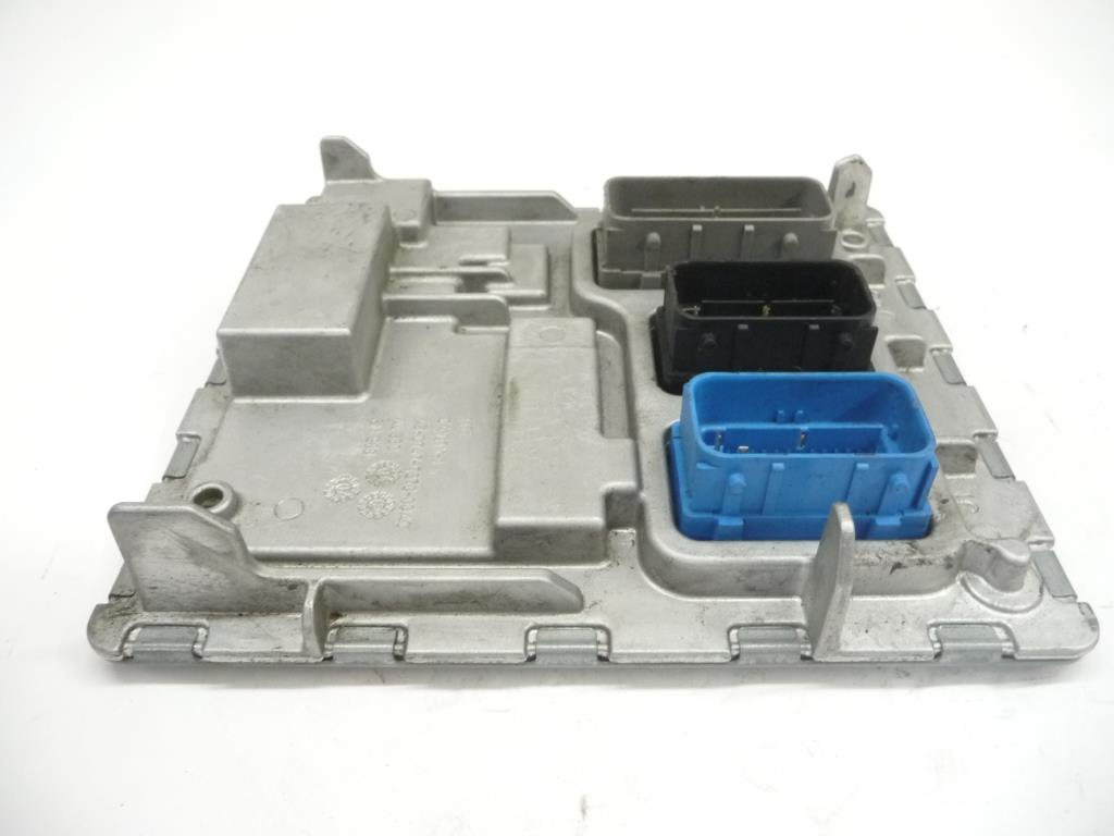 2018 Chevrolet Malibu ECM Engine Control Module Unit 12680194 OEM A1 ...