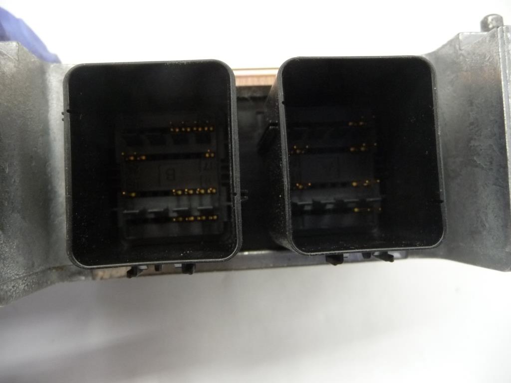 2002-2004 Jeep Grand Cherokee Occupant Restraint Control Module ...