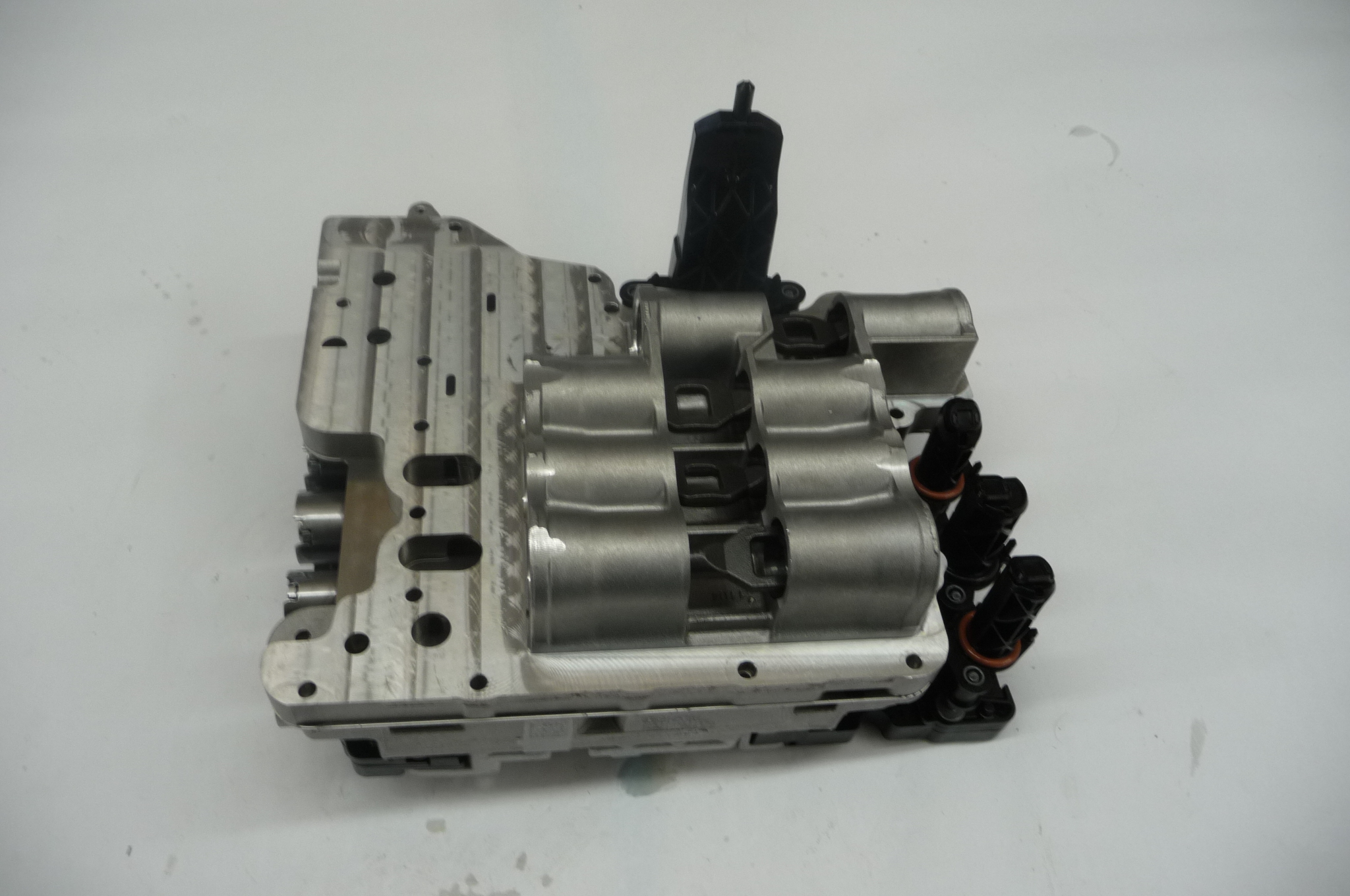2019-2020 BMW F82 F83 M4 Mechatronic, Valve Body 28607850242 OEM A1 ...
