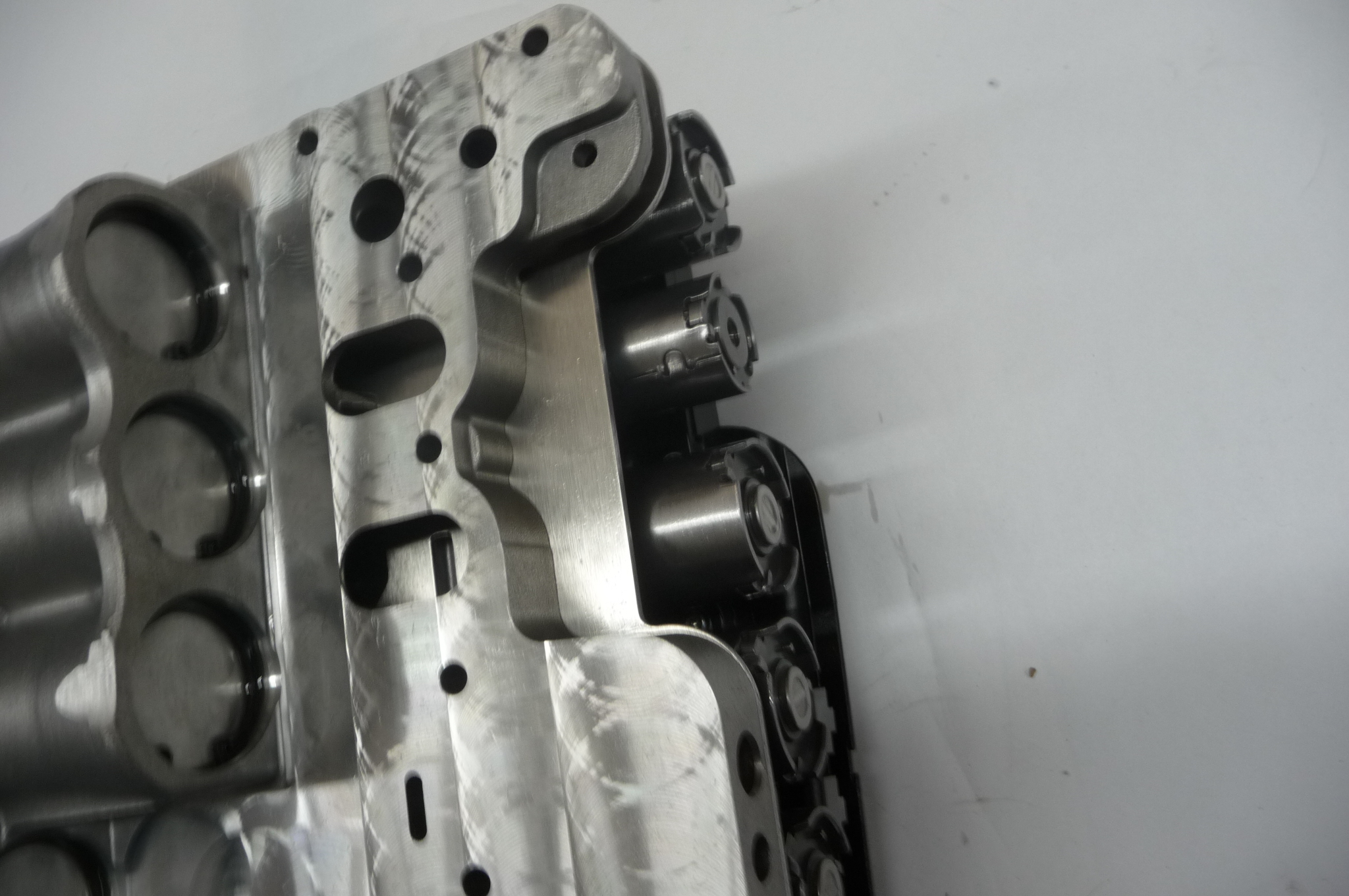 2019-2020 BMW F82 F83 M4 Mechatronic, Valve Body 28607850242 OEM A1 ...