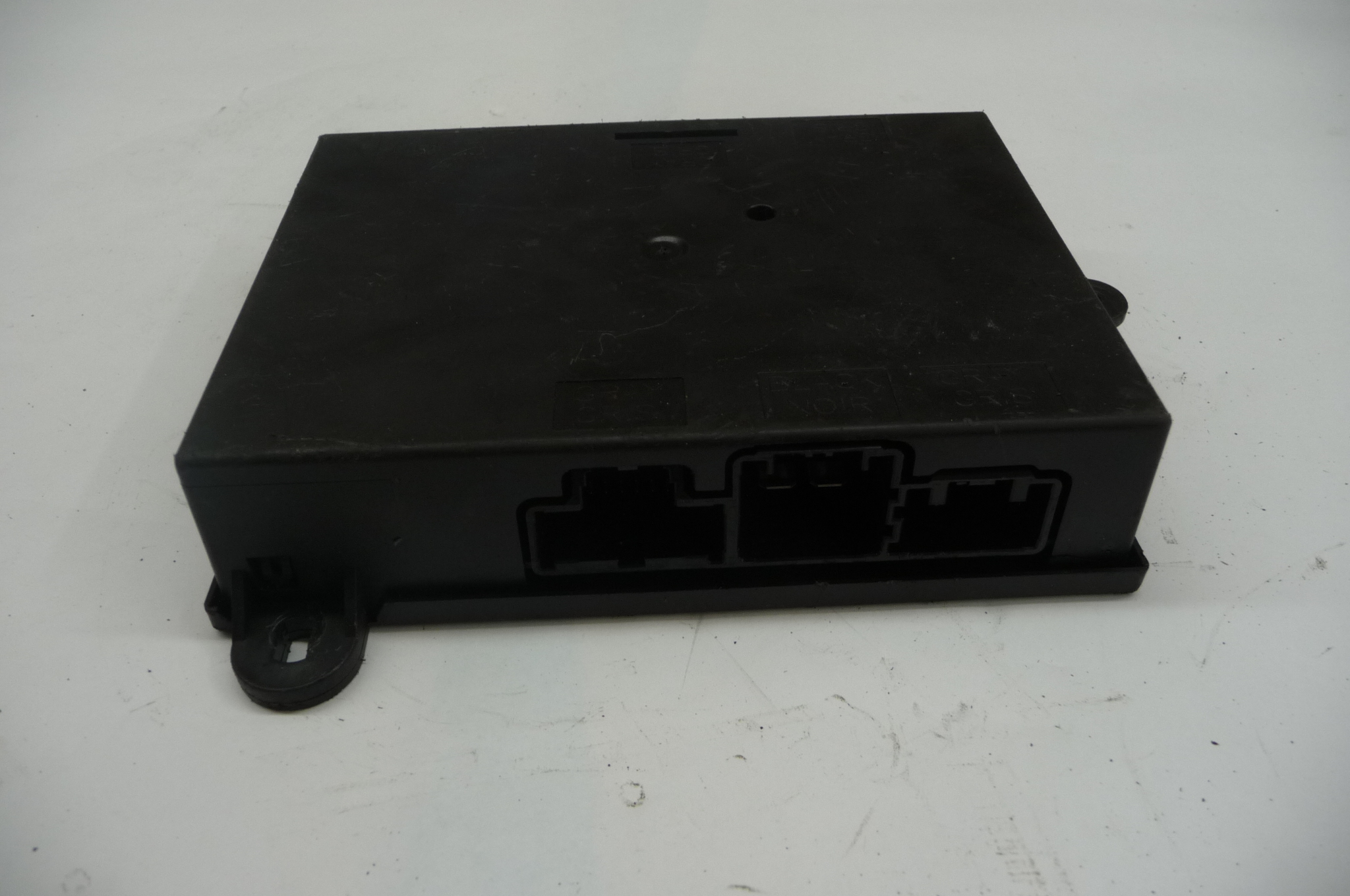 2018 Chevrolet Equinox Communication Control Module 13509839 OEM A1 ...