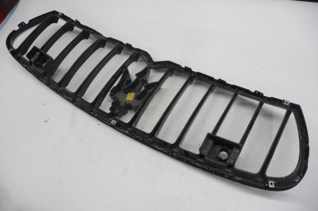 14-17 Maserati Ghibli Front Grille PDS Chrome Bezel 670011097 for Parts ...