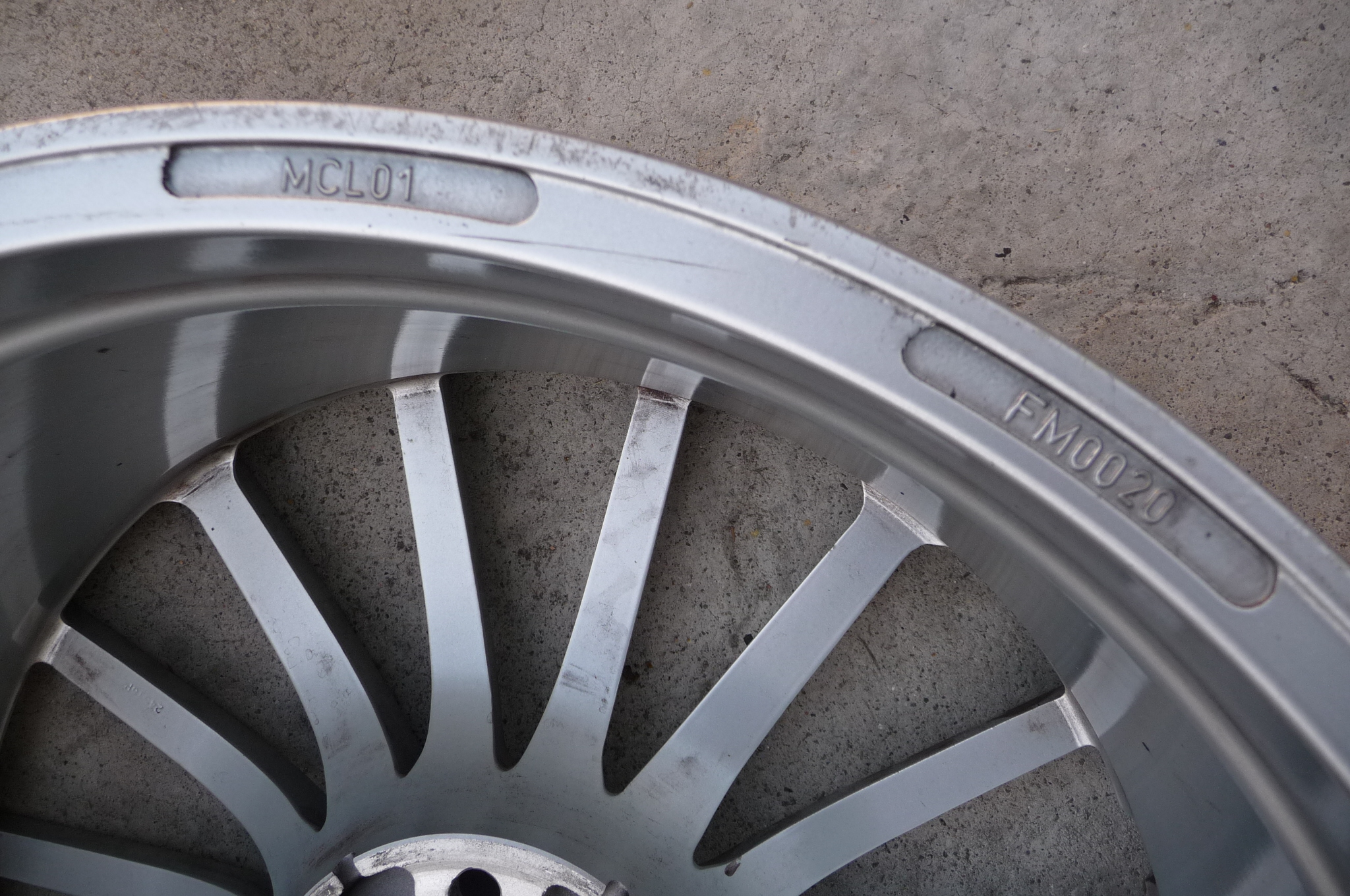 2017-2021 McLaren 570GT 19'' Front 8JX19H2 Silver Rim Wheel 13B0953GP ...