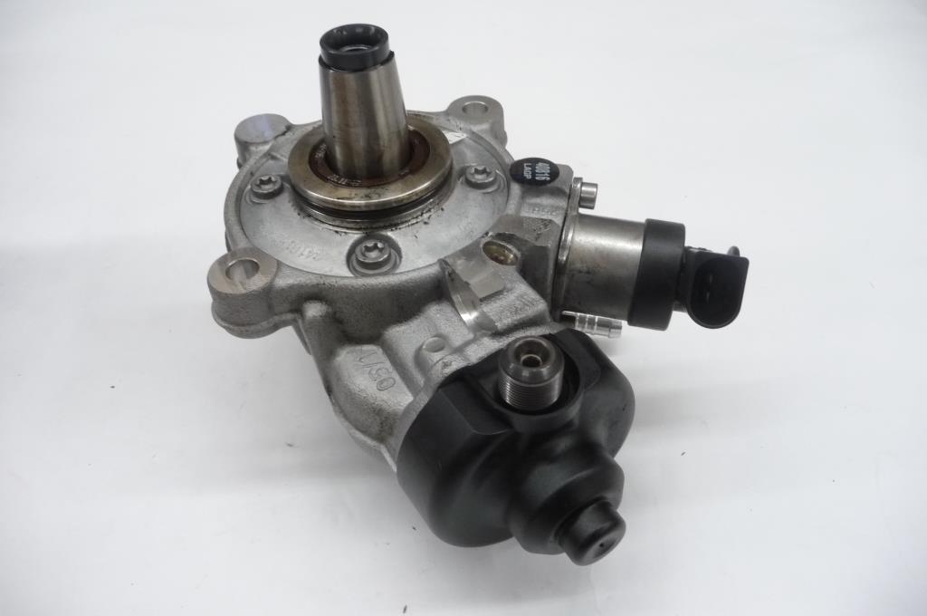2014-2018 BMW F30 F25 328d X3 High-Pressure Pump 13517810696 OEM A1 ...