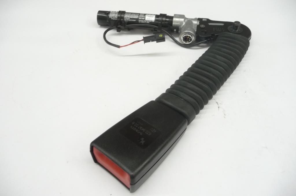 2013-2016 BMW F07 F10 F01 Front Right Lower Seat Belt Buckle ...