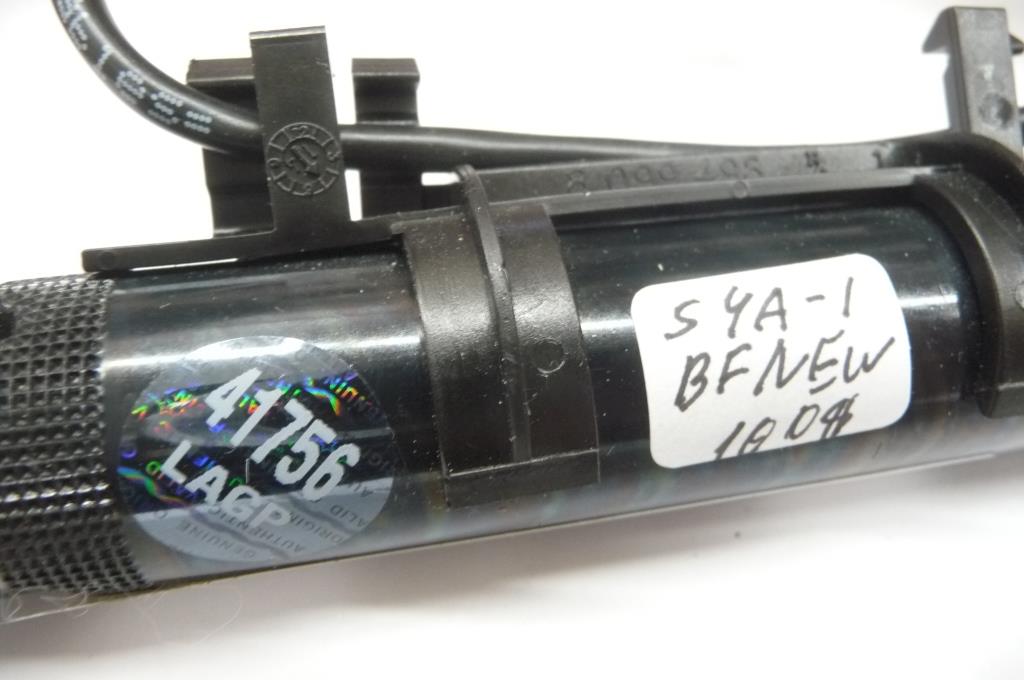 2013-2016 BMW F07 F10 F01 Front Right Lower Seat Belt Buckle ...