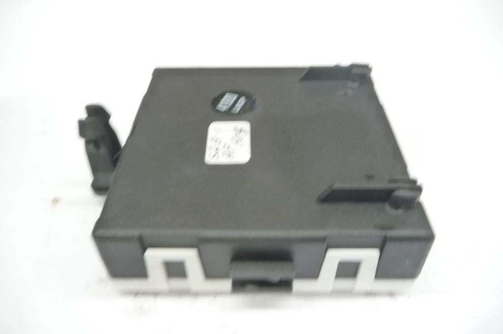 2017-2018 Mercedes Benz GLC300 Front Left Door Control Module ...