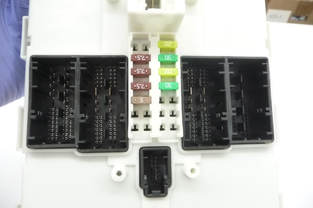 2019-2020 BMW F36 430i Front Electronic Module Control Unit 61358733501 ...