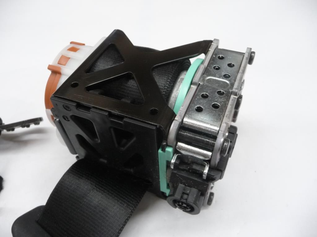 2014-2015 Audi R8 Front Left Driver Seat Belt 427857705E OEM A1 | LA ...