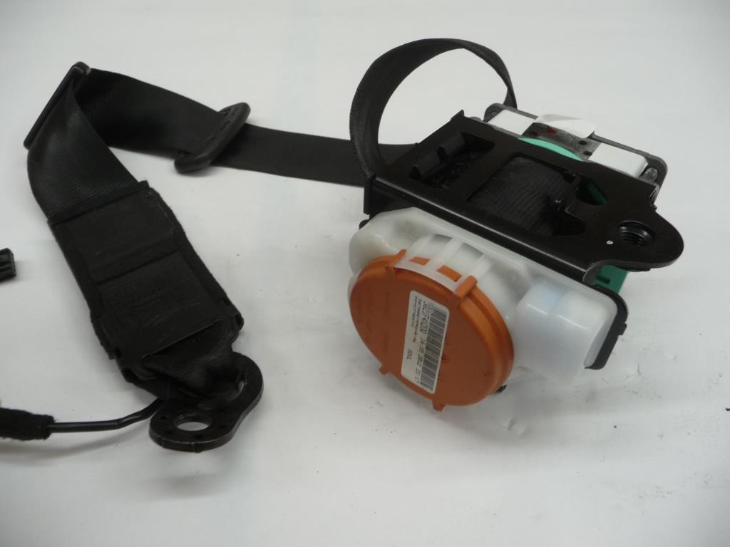 2014-2015 Audi R8 Spyder Front Right Passenger Seat Belt 427857706G OEM ...