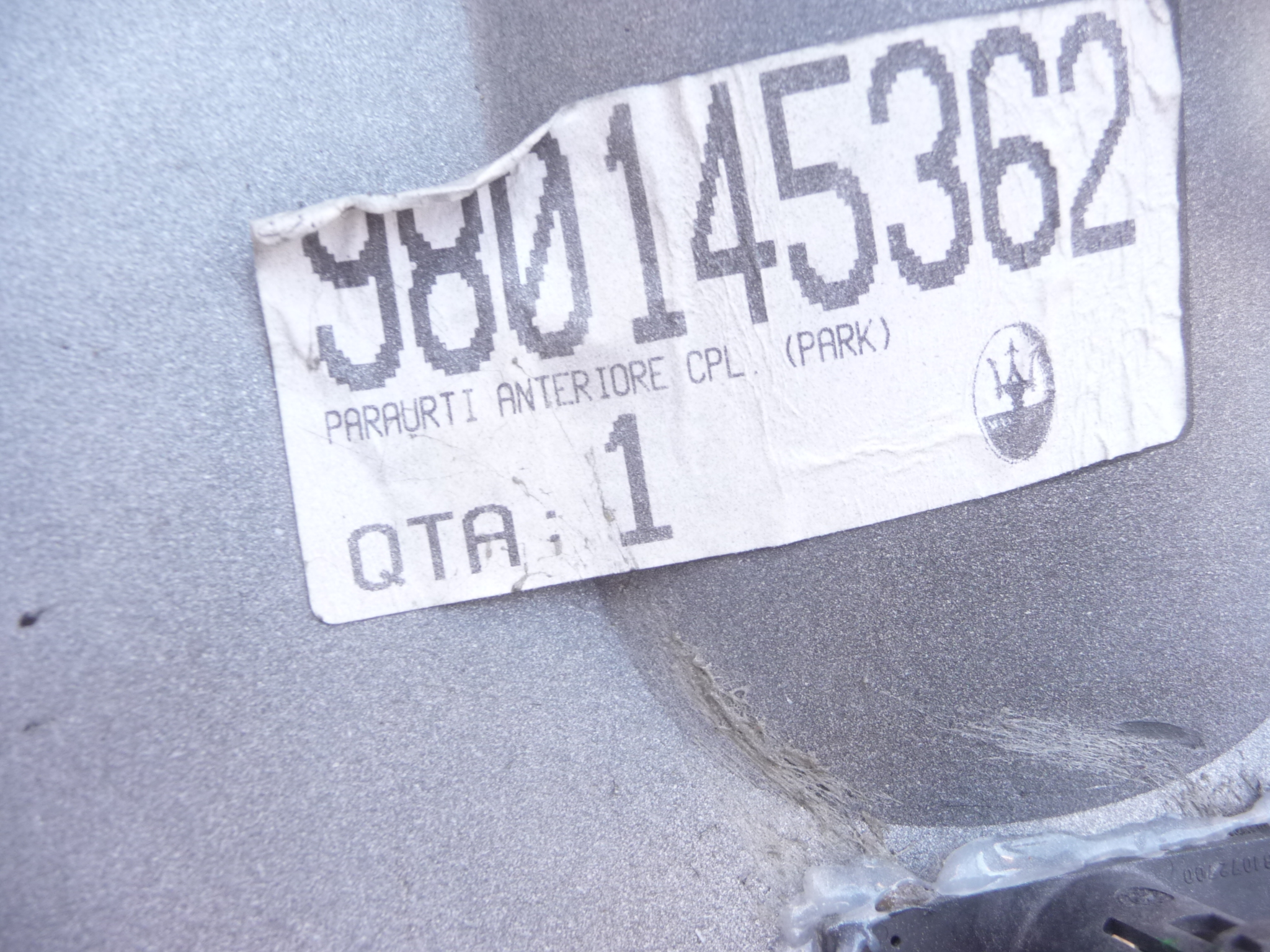 2008-2011 Maserati GranTurismo Front Bumper Cover PDC sensor Type ...