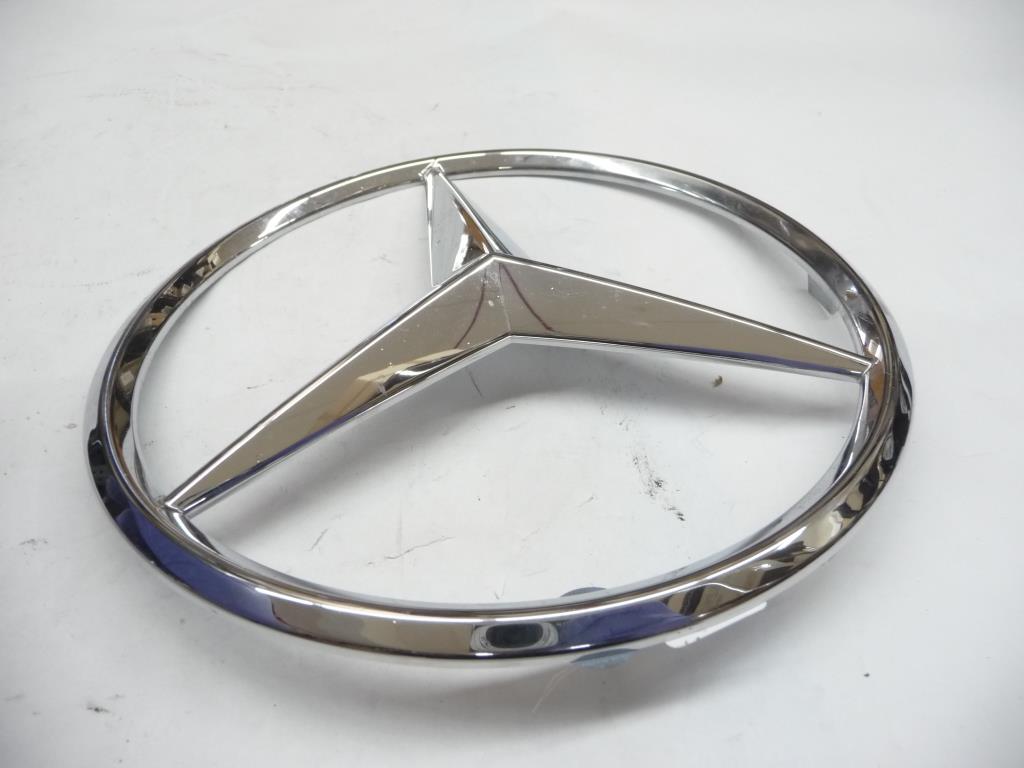 2017-2020 Mercedes Benz W213 Front Grille Emblem Star Badge A0008173200 ...