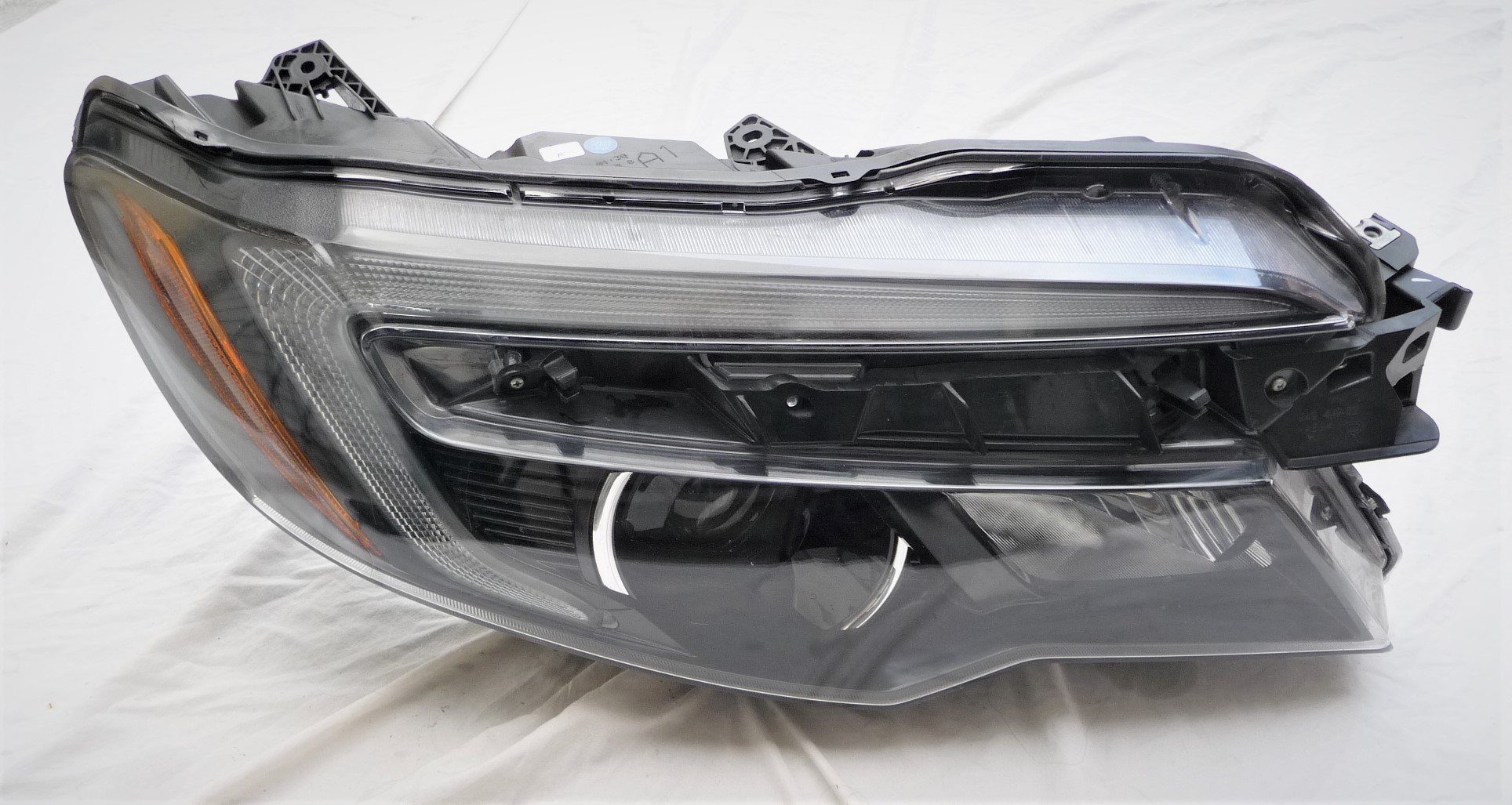 2016-2018 Honda Pilot Ridgeline Right Halogen Headlight 33100-TG7-A02 ...