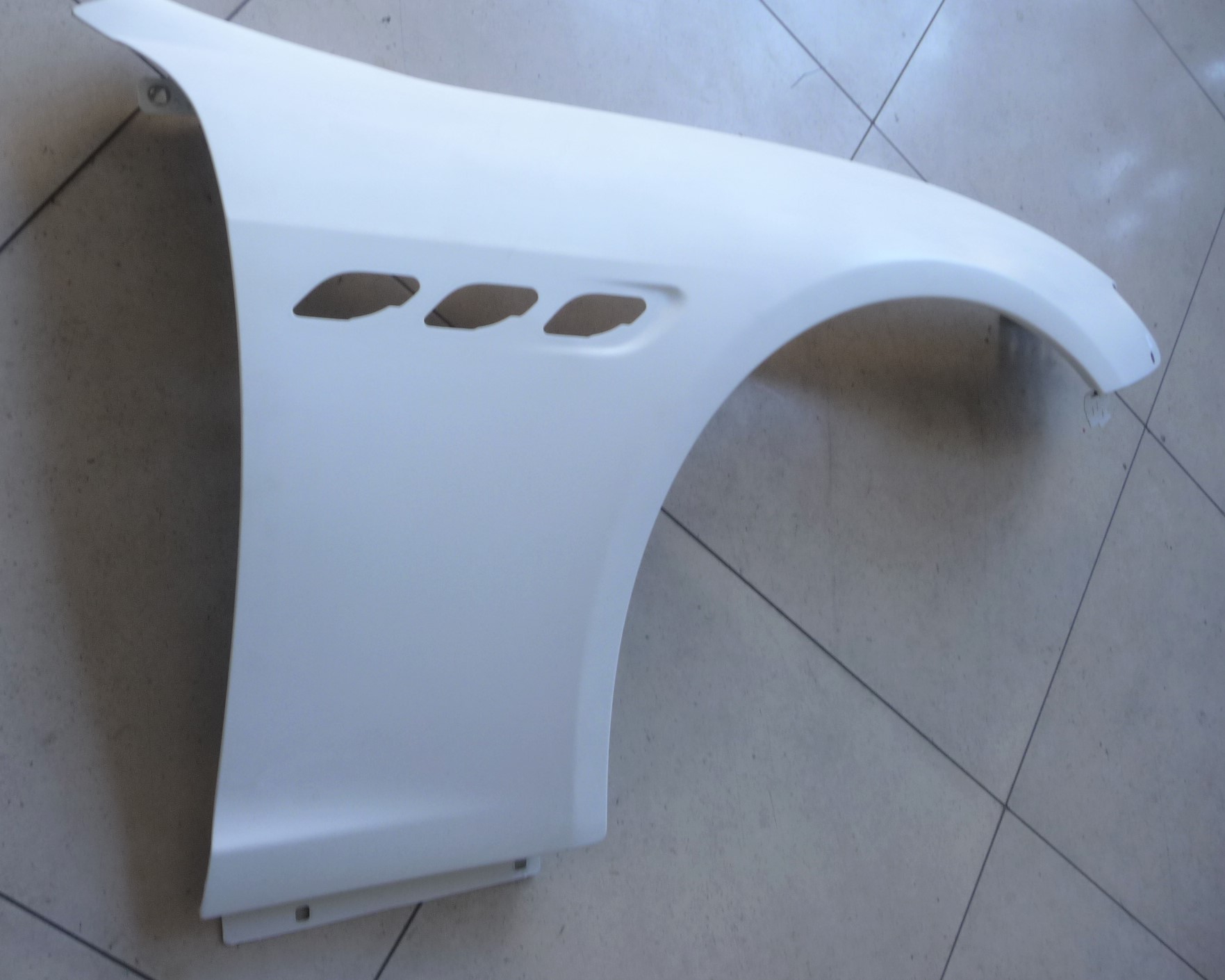 14-17 Maserati Quattroporte Front Right Side Mudguard Fender Wing ...