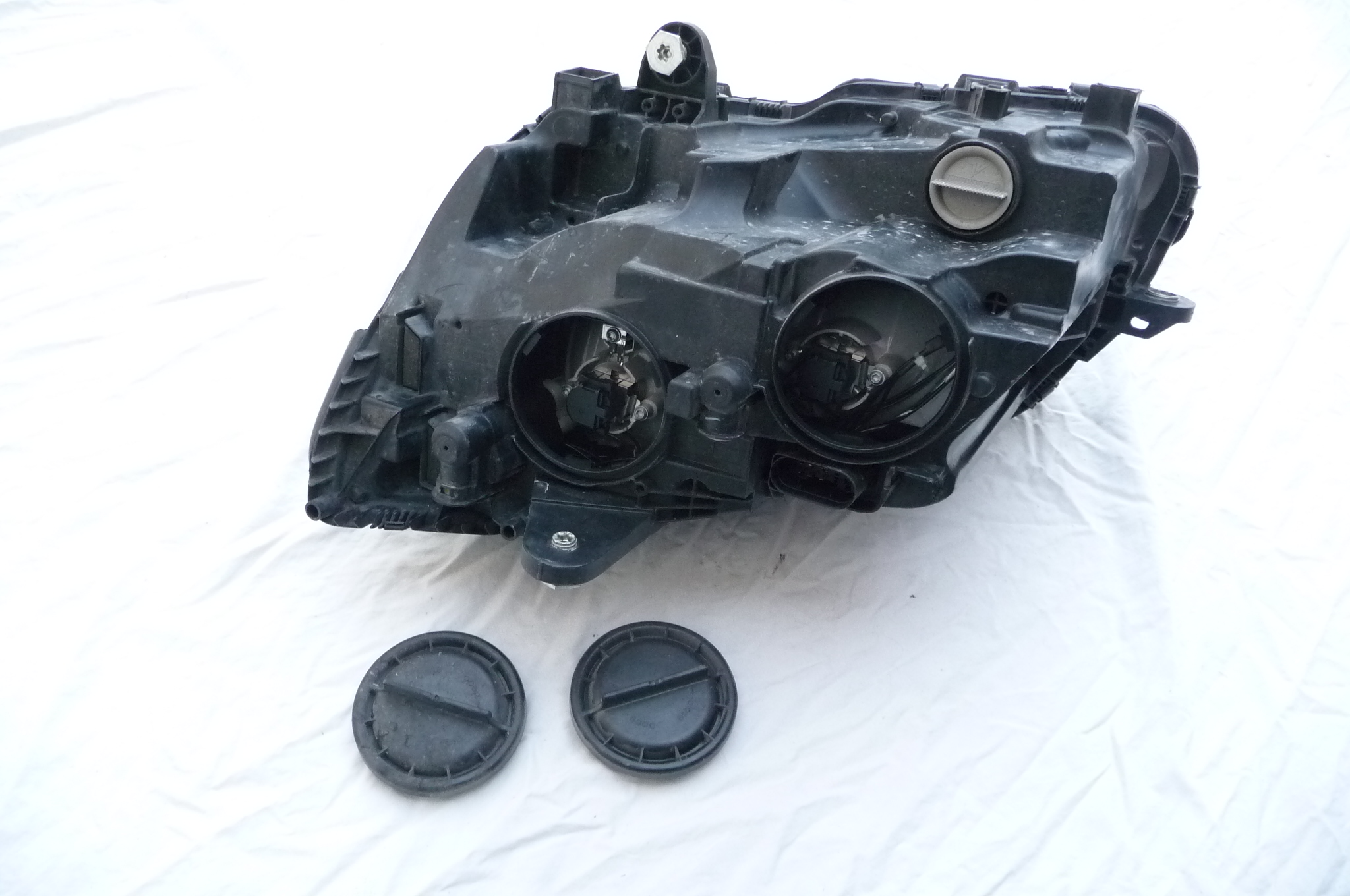 2015-2017 Mercedes Benz W205 C Class Right Halogen Headlight 2059067202 ...