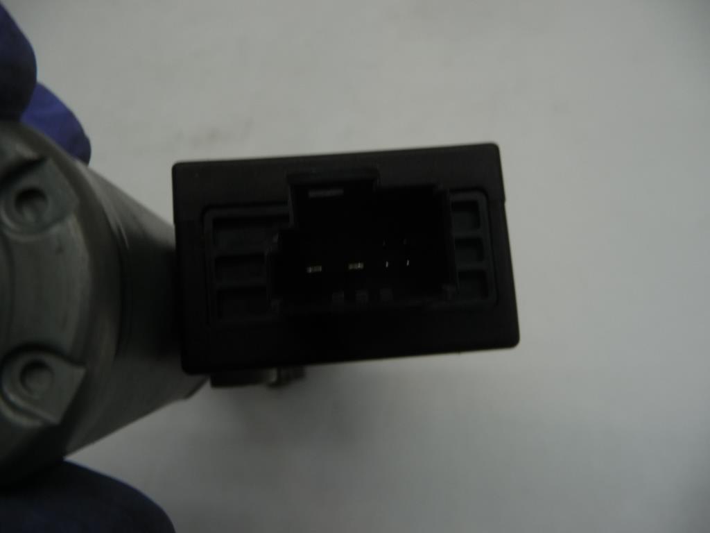 2020 BMW F48 X1 Drive Unit for Sunroof 67617383306 OEM A1 | LA Global Parts