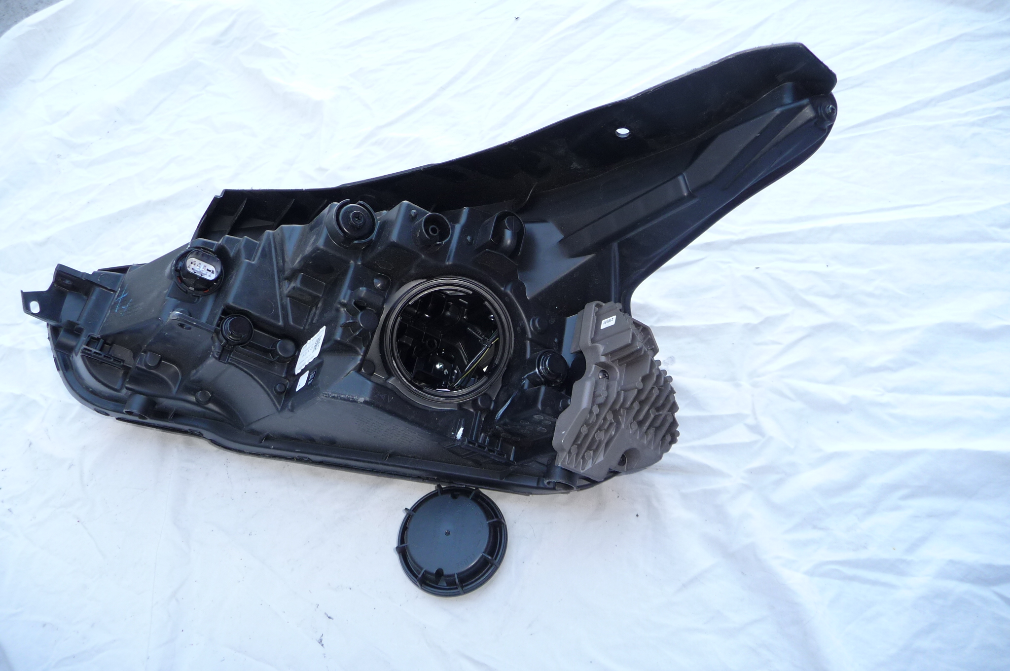 2021 KIA K5 EX LXS LX Right LED Headlight Lamp 92102-L3000, Broken ...