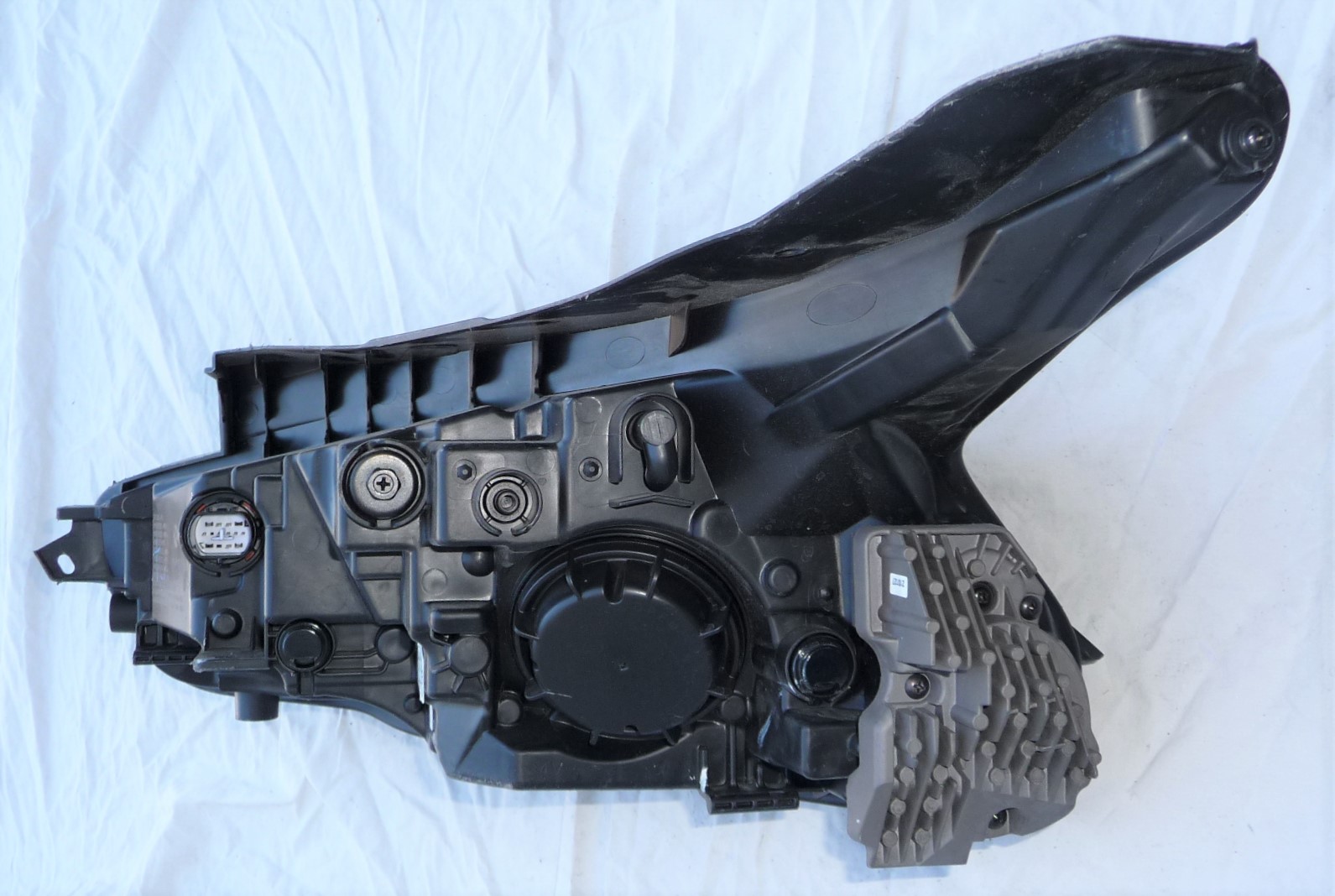 2021 KIA K5 EX LXS LX Right LED Headlight Lamp 92102-L3000, Broken ...