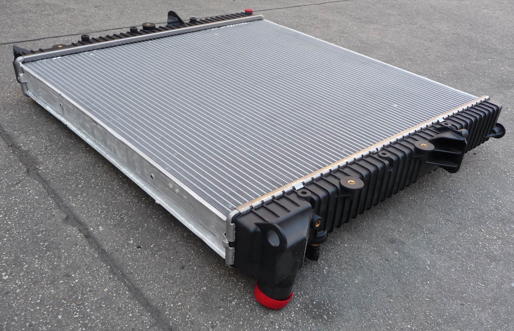 2000-2005 Bentley Azure Arnage Twin Turbo Cooling Radiator Cooler ...