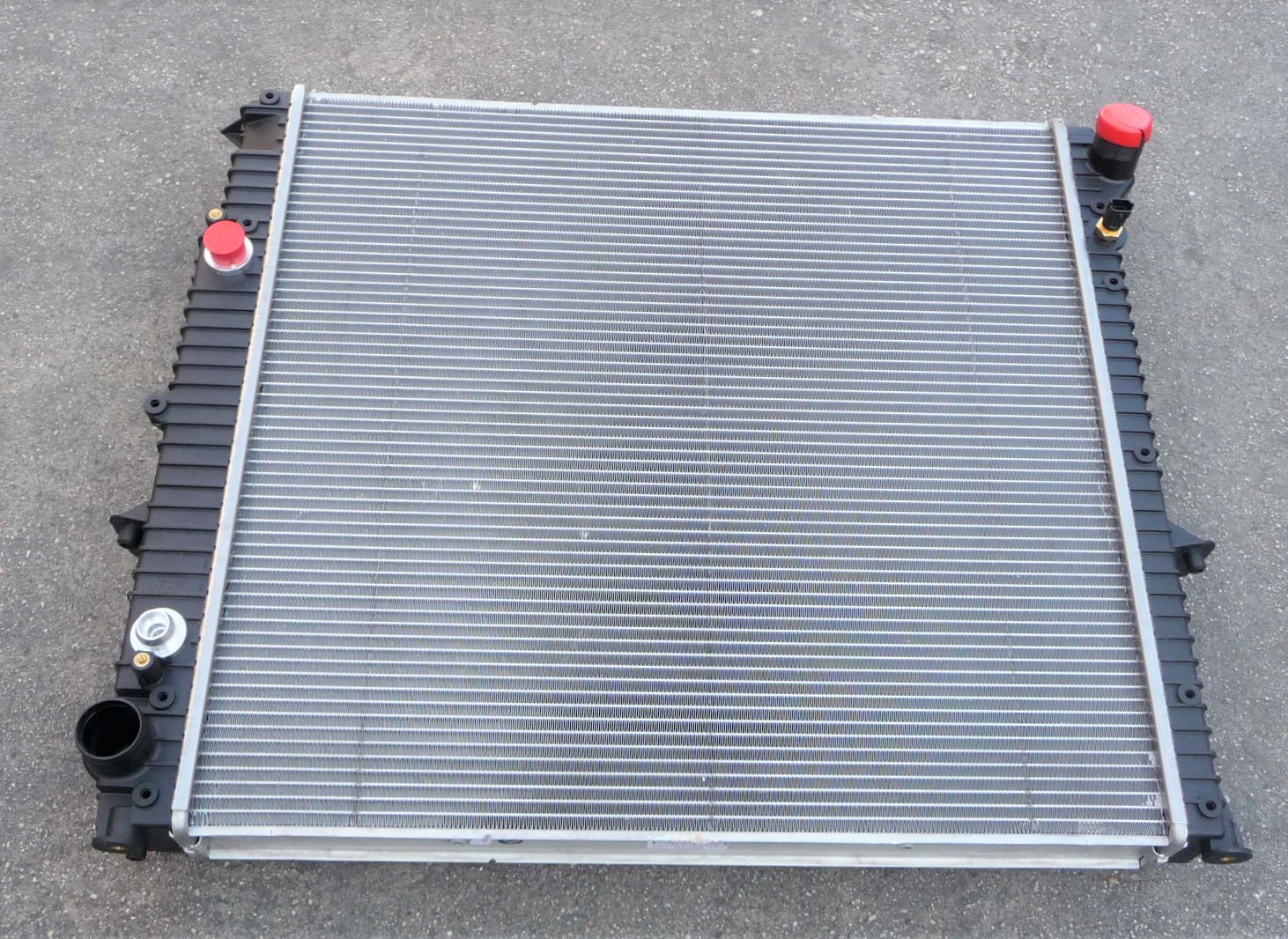 2000-2005 Bentley Azure Arnage Twin Turbo Cooling Radiator Cooler ...