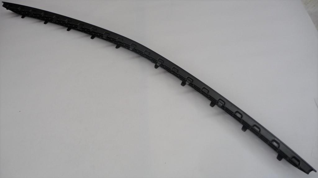 2021 Lamborghini Urus Rear Bumper Center Grille 4ML807676 OEM A1 | LA ...