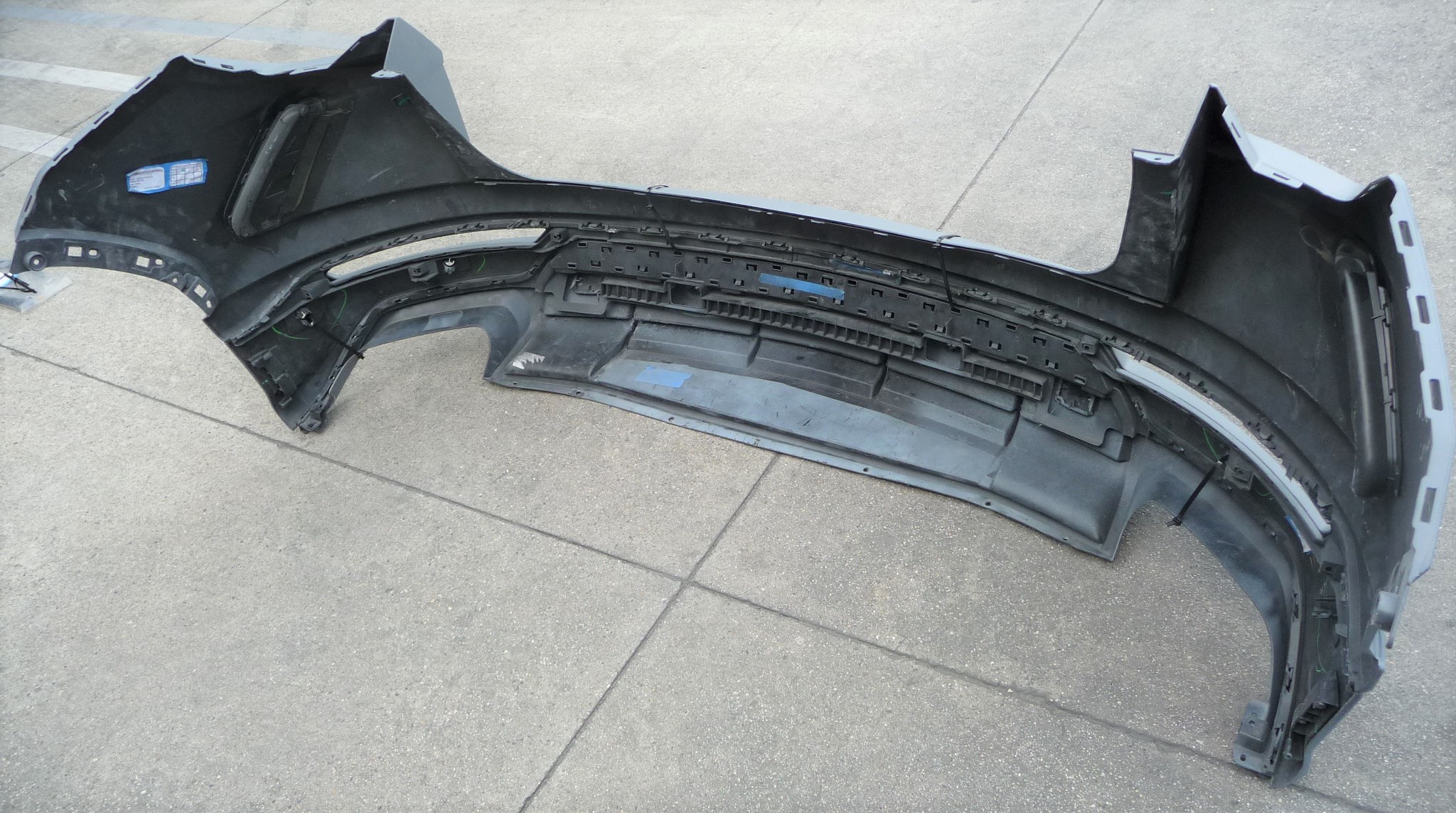 2019-2020 Lamborghini URUS Rear bumper Upper Cover and Lower Spoiler OE ...