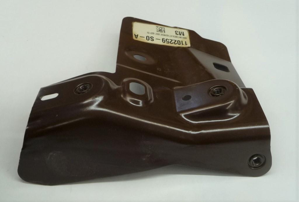 2017-2021 Tesla Model 3 RH Right Rear Fascia Bracket 1102259-S0-A OEM ...