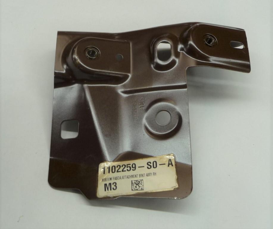 2017-2019 Tesla Model 3 RH Right Rear Fascia Bracket 1102259-s0-a OEM ...