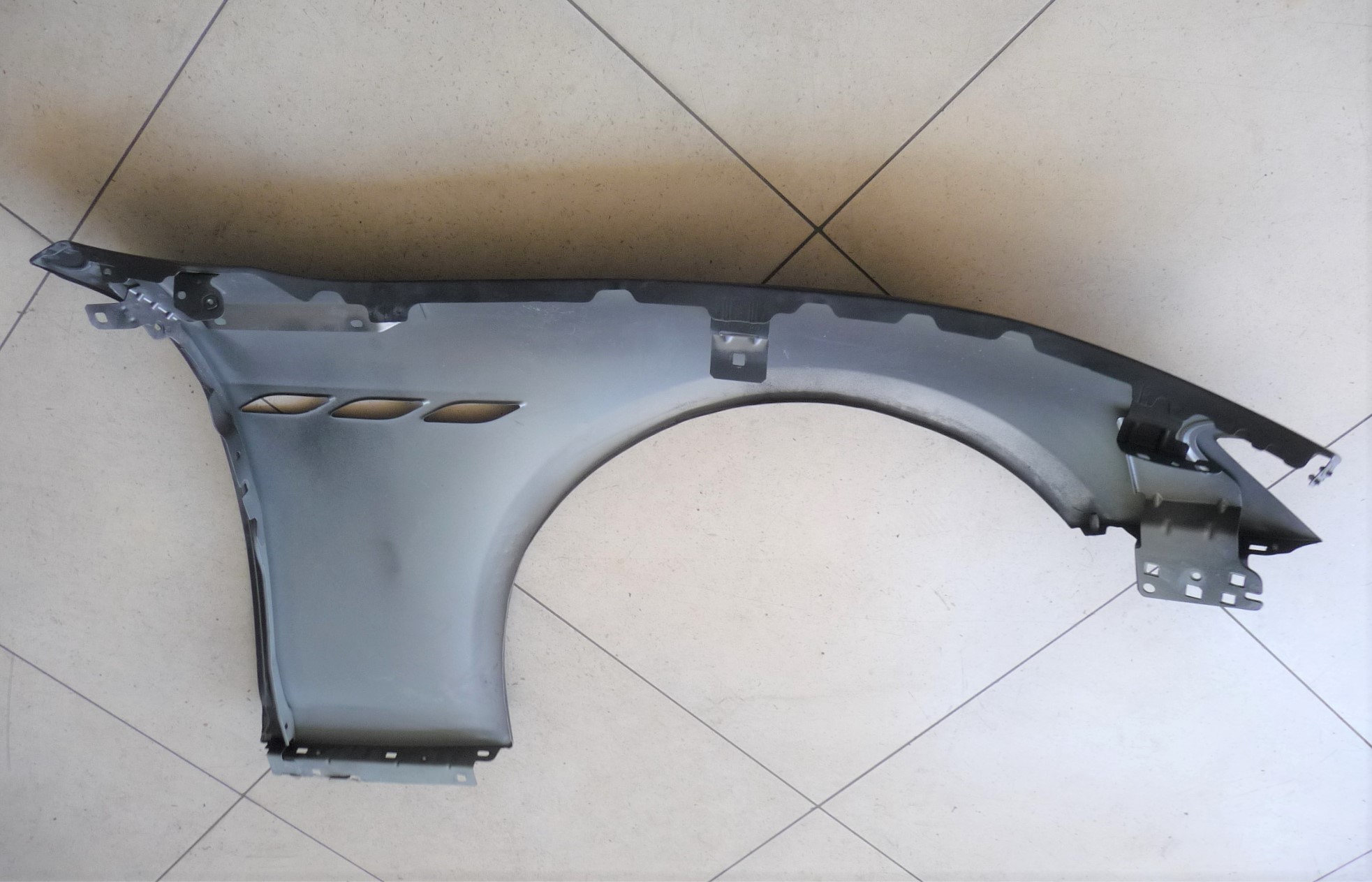 14-21 Maserati Ghibli M157 Front Left Driver Side Fender Wing Panel ...