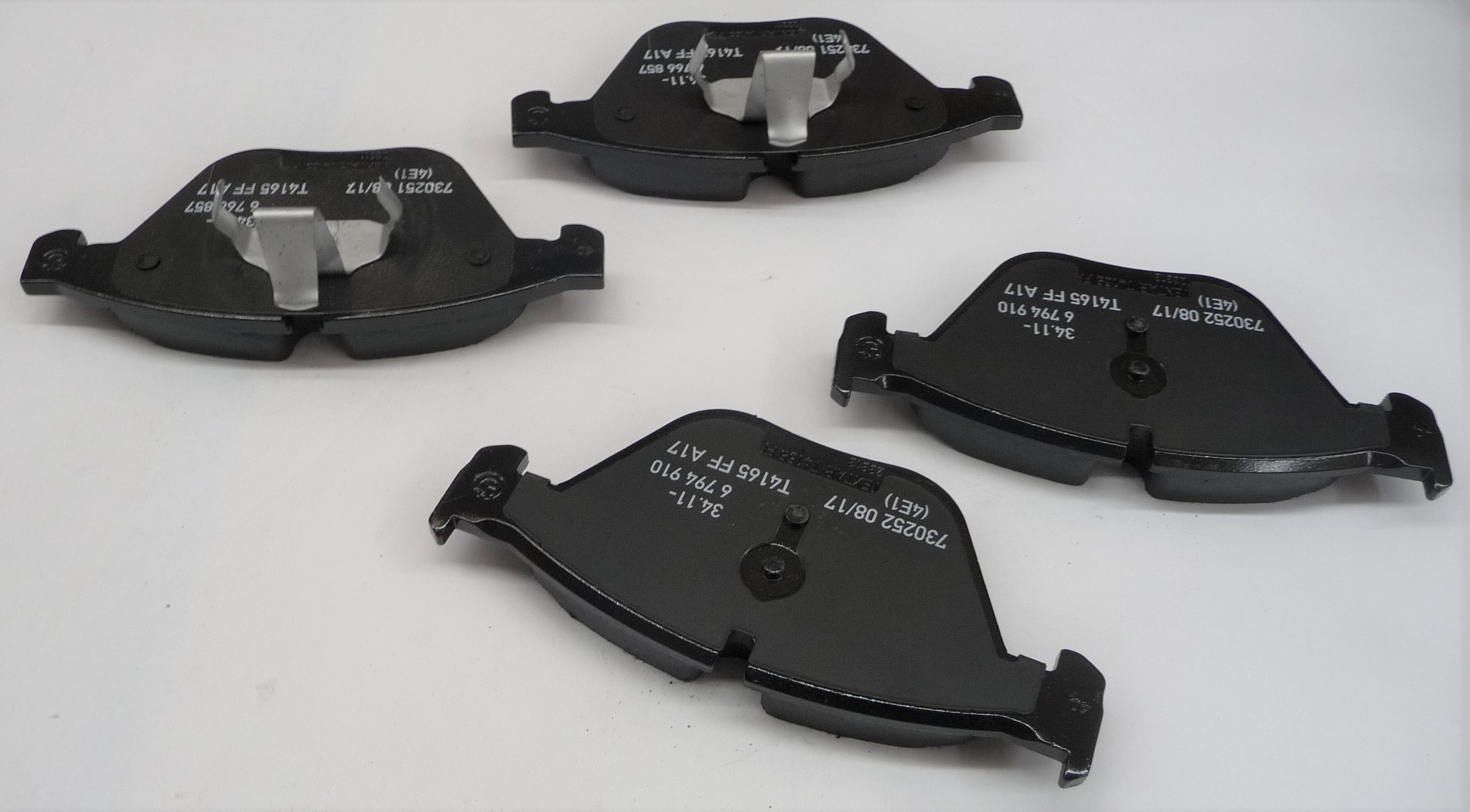 2004-2007 BMW E60 525i 530i Disc Brake Pad Set Front 34116794916 OEM A1 ...