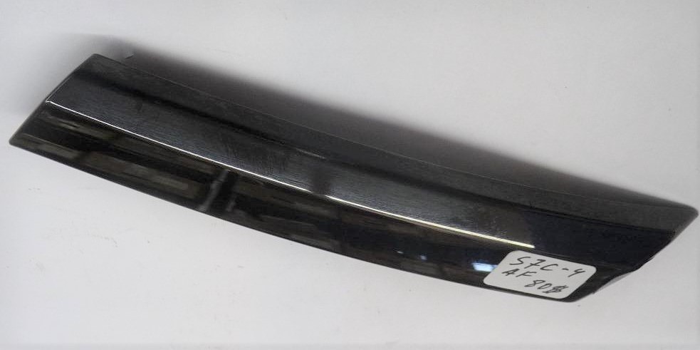 2020-2021 BMW G11 G12 740i Right Tail Light Cover Trim Strip ...