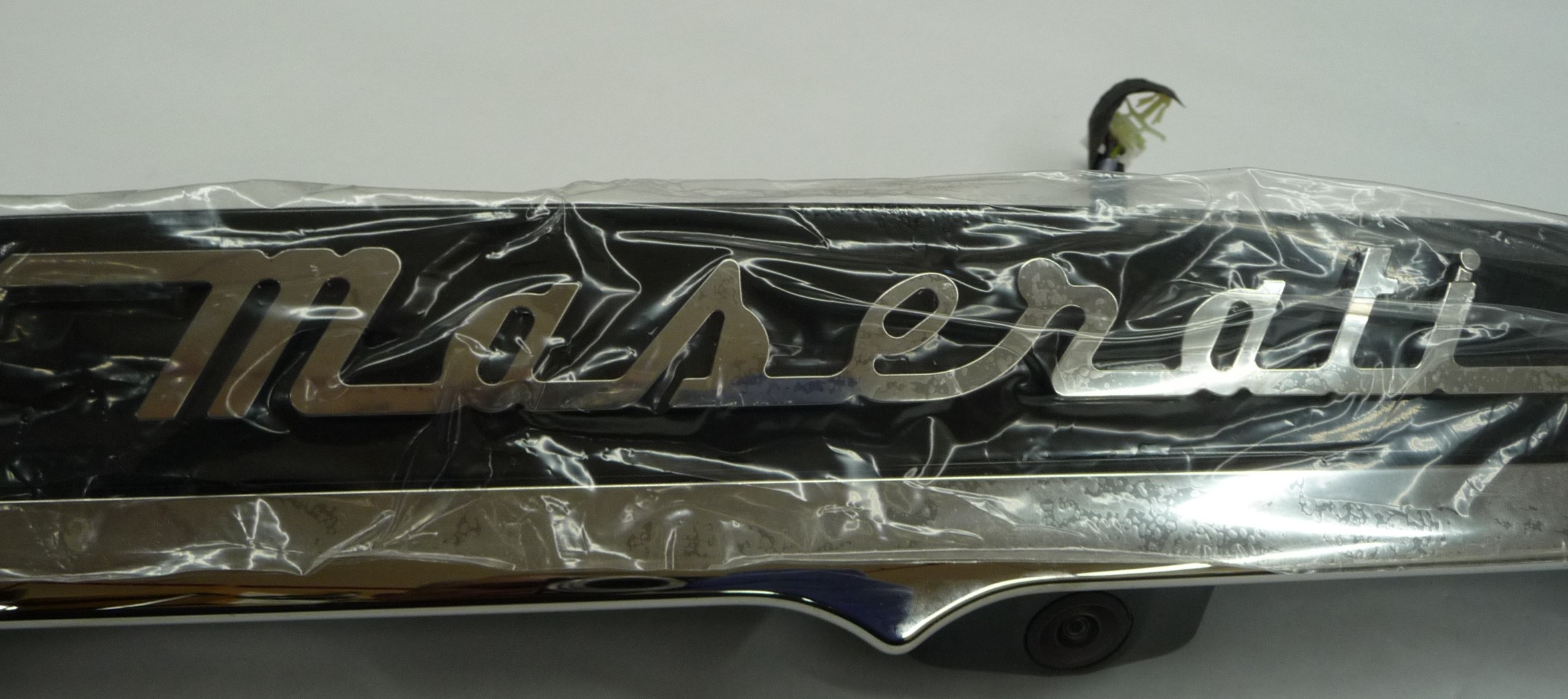 21-22 Maserati Ghibli Trofeo Rear Parking Camera Light Bar Molding ...